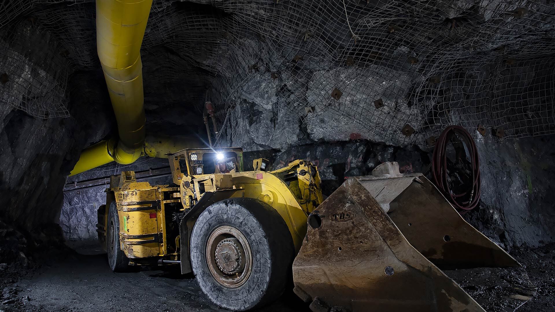 Pure Gold: Drilling uncovers further high grade gold - Five Minute Pitch TV